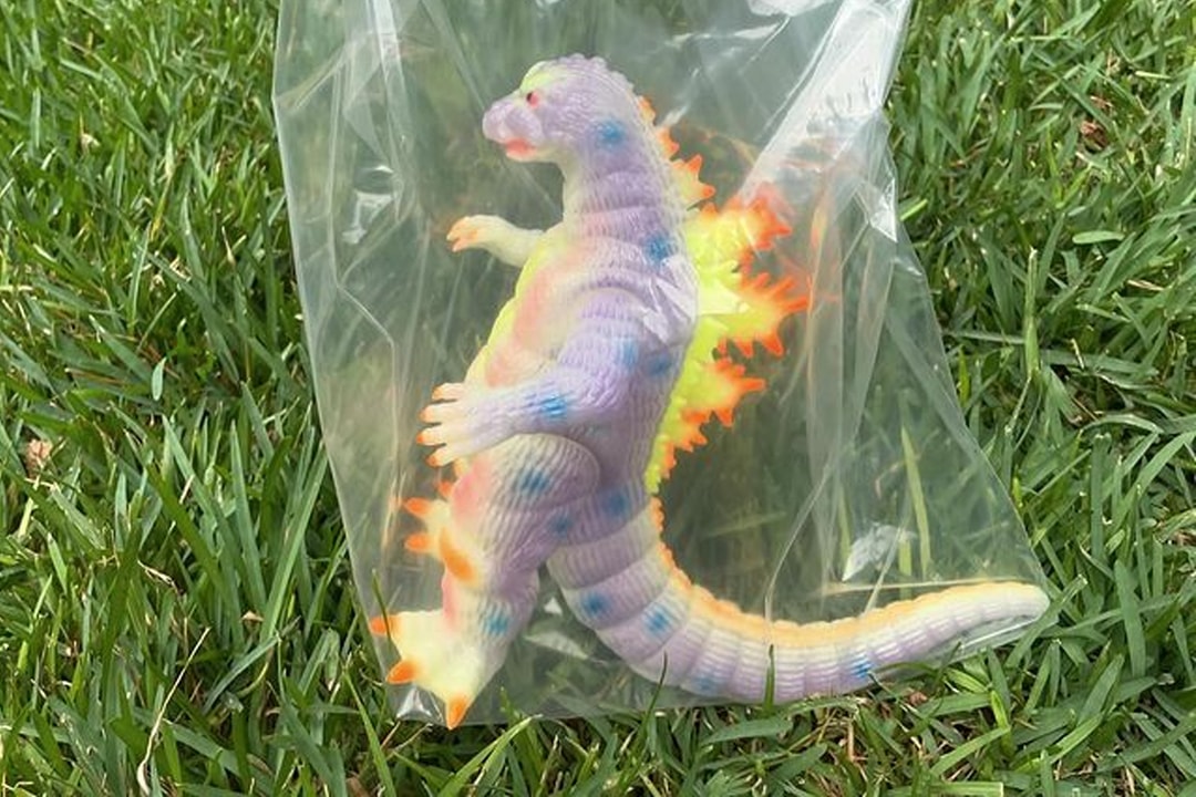 Brain Dead 携手东宝 Godzilla 打造最新夜光软胶模型 | Hypebeast