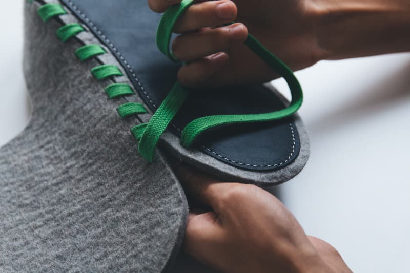 Lasso Flat-Packed Slippers | HYPEBEAST