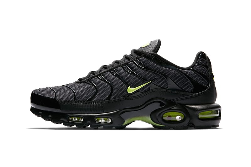 Nike Air Max Plus Blue Fury | HYPEBEAST