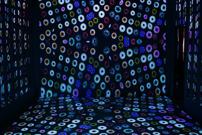 Simon Huck "A. Human" Exhibition SOS | Hypeart