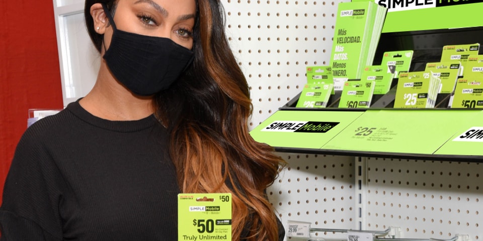 Simple Mobile Truly Unlimited plan Friendsgiving | Hypebeast