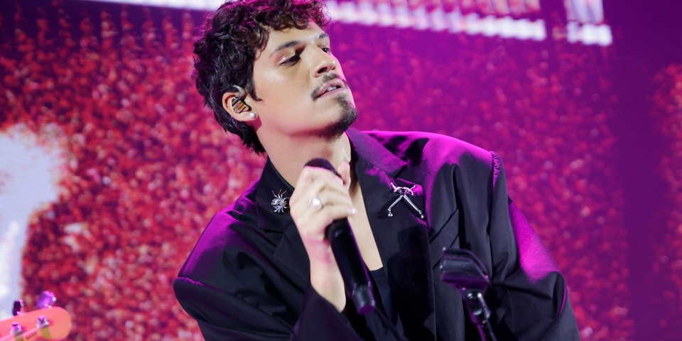 Omar Apollo Shares Heartsick New Track “3 Boys” | Hypebeast