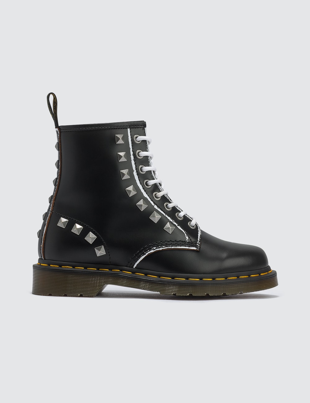 Dr. Martens - 1460 Stud | HBX