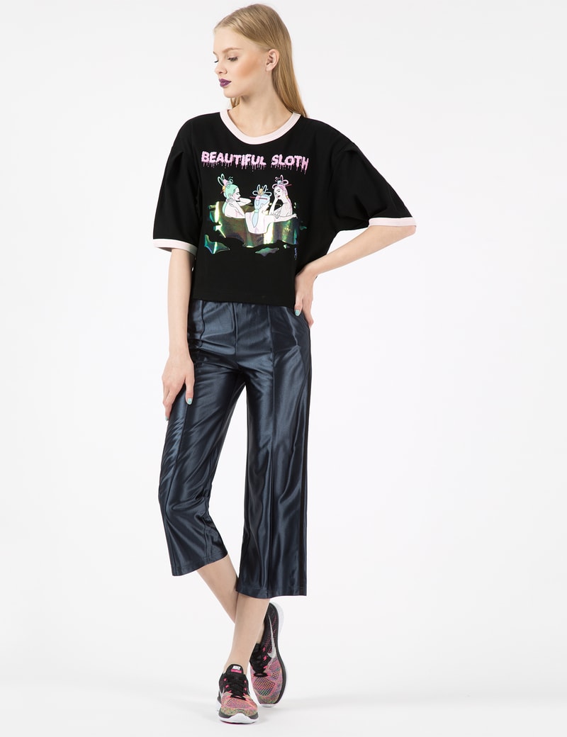 BABY CENTAUR - Black Beautiful Sloth Ringer Cropped T-Shirt | HBX