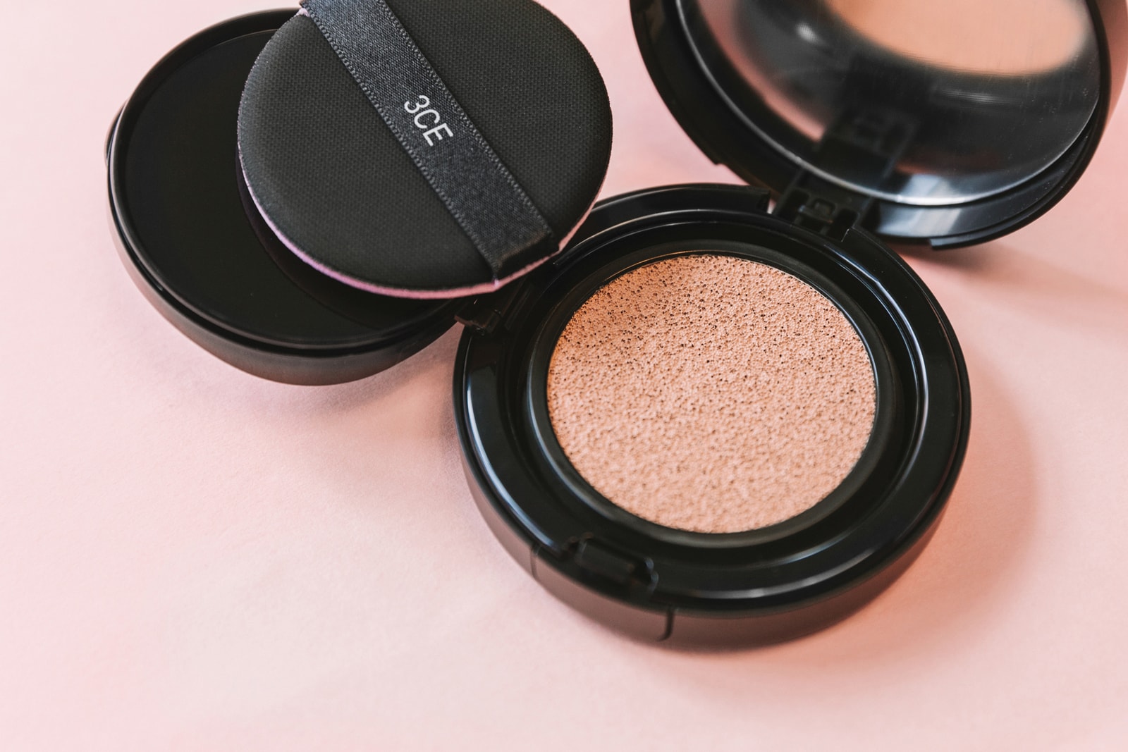 Korean Makeup Highlighter Review | Saubhaya Makeup