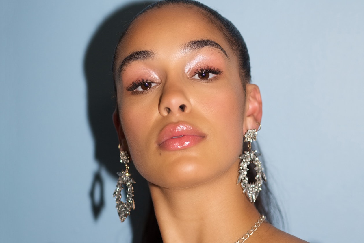 Jorja Smith's Makeup Routine for Glowing Skin | Hypebae
