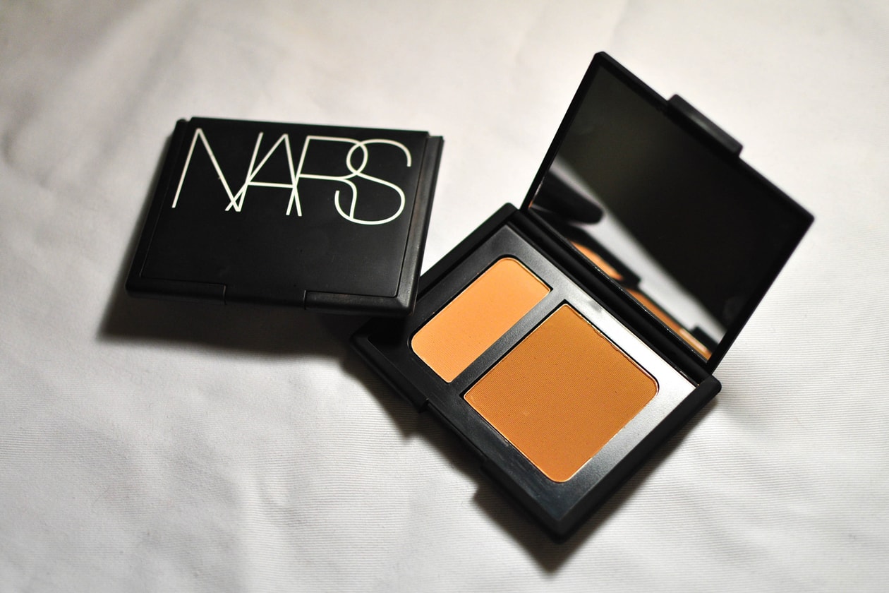 An Editor Reviews NARS Contour Blush Powder | Hypebae