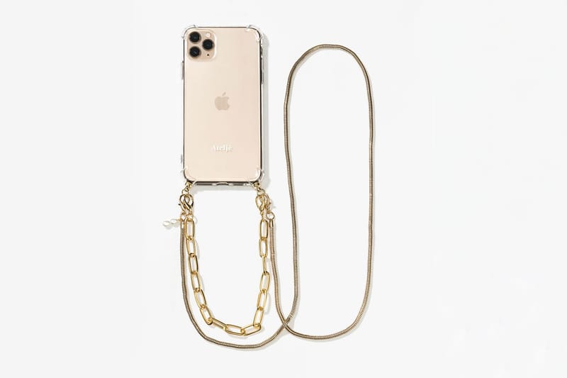 14 Best Crossbody Phone Cases to Shop in 2021 | Hypebae