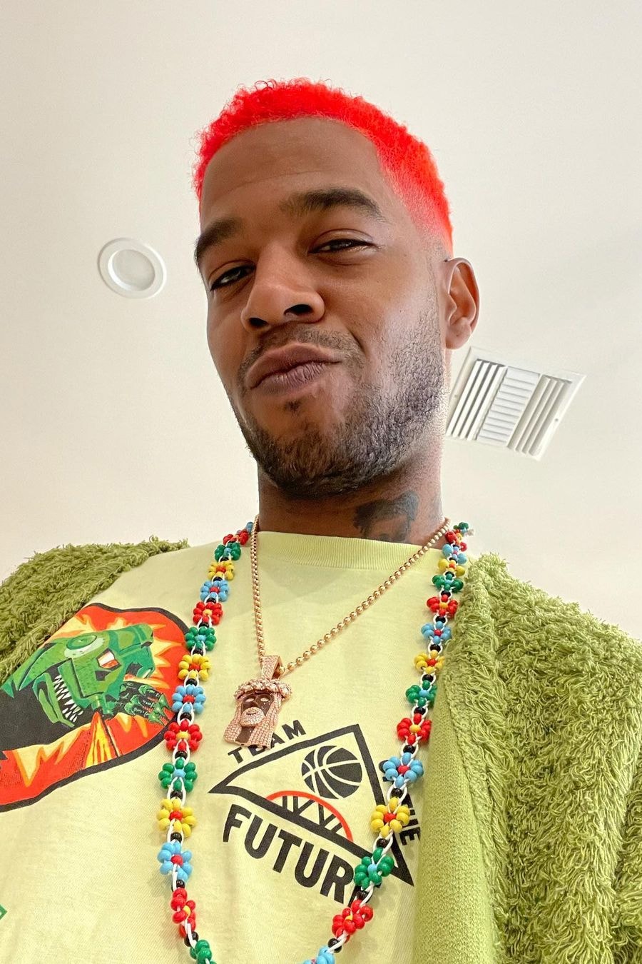 These Y2K Pop-Punk Trends Are Back in Style 2021 | Hypebae