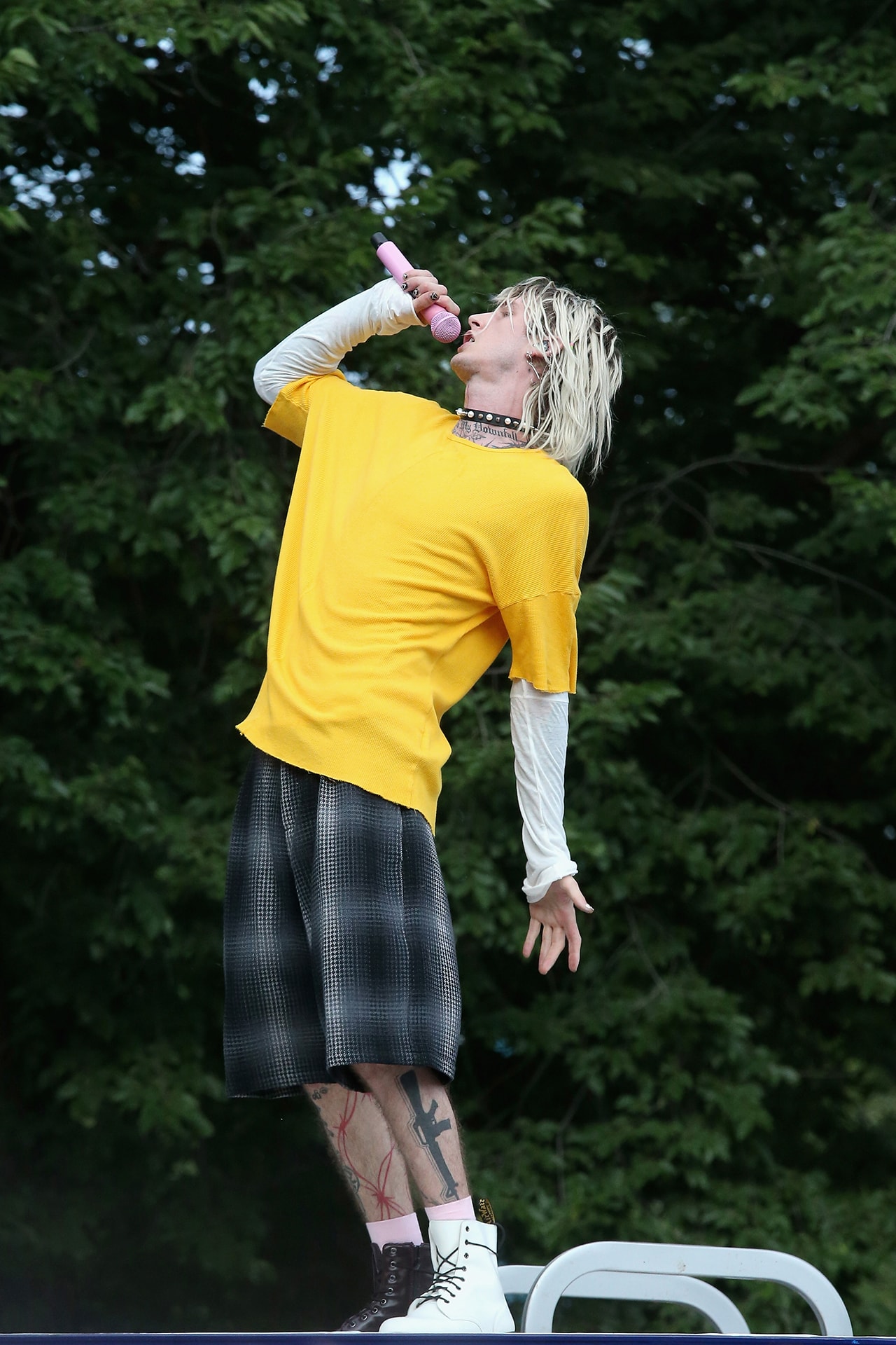 These Y2K Pop-Punk Trends Are Back in Style 2021 | HYPEBAE