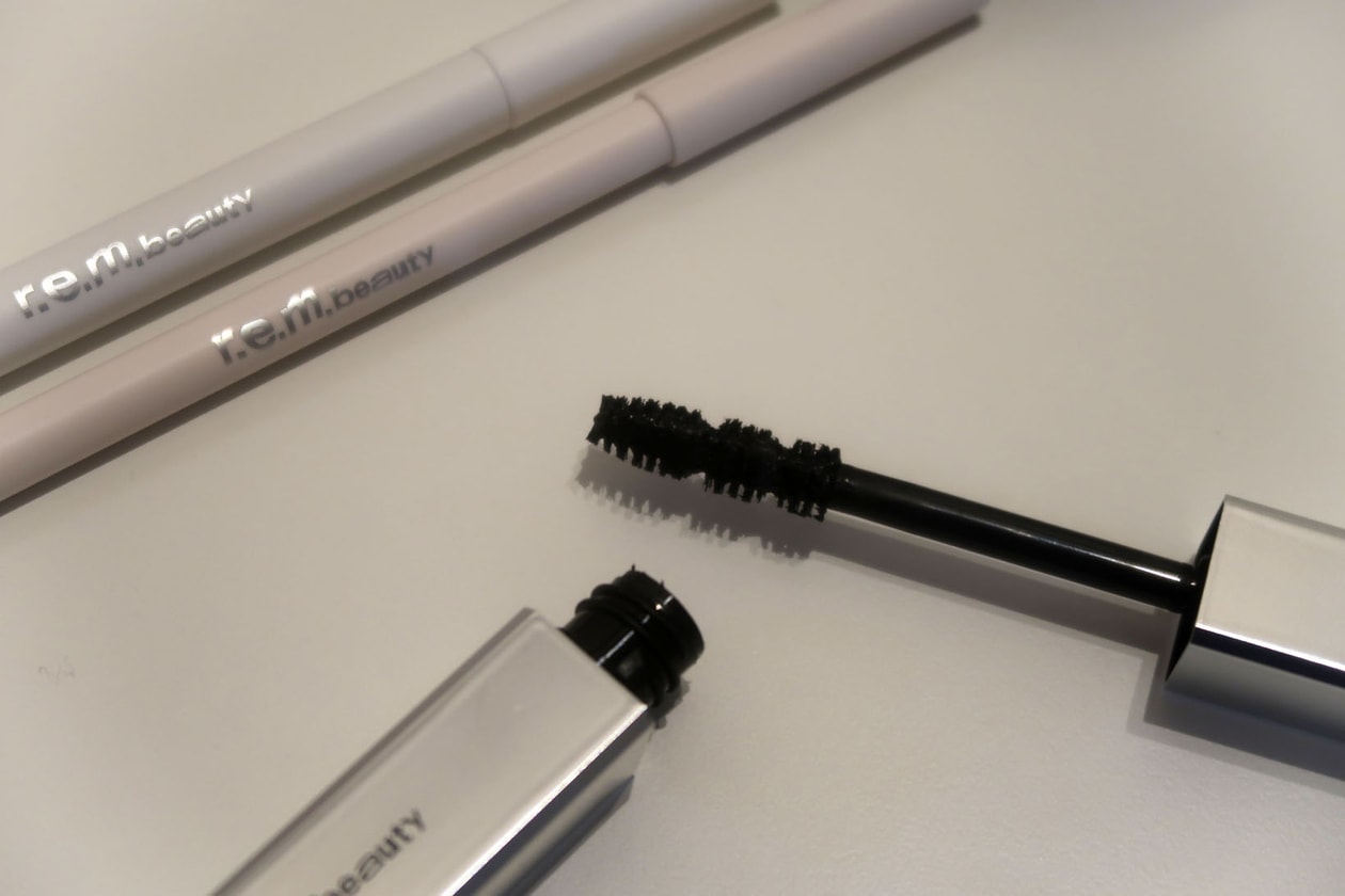 An Editor Reviews Ariana Grande's r.e.m. Beauty | Hypebae