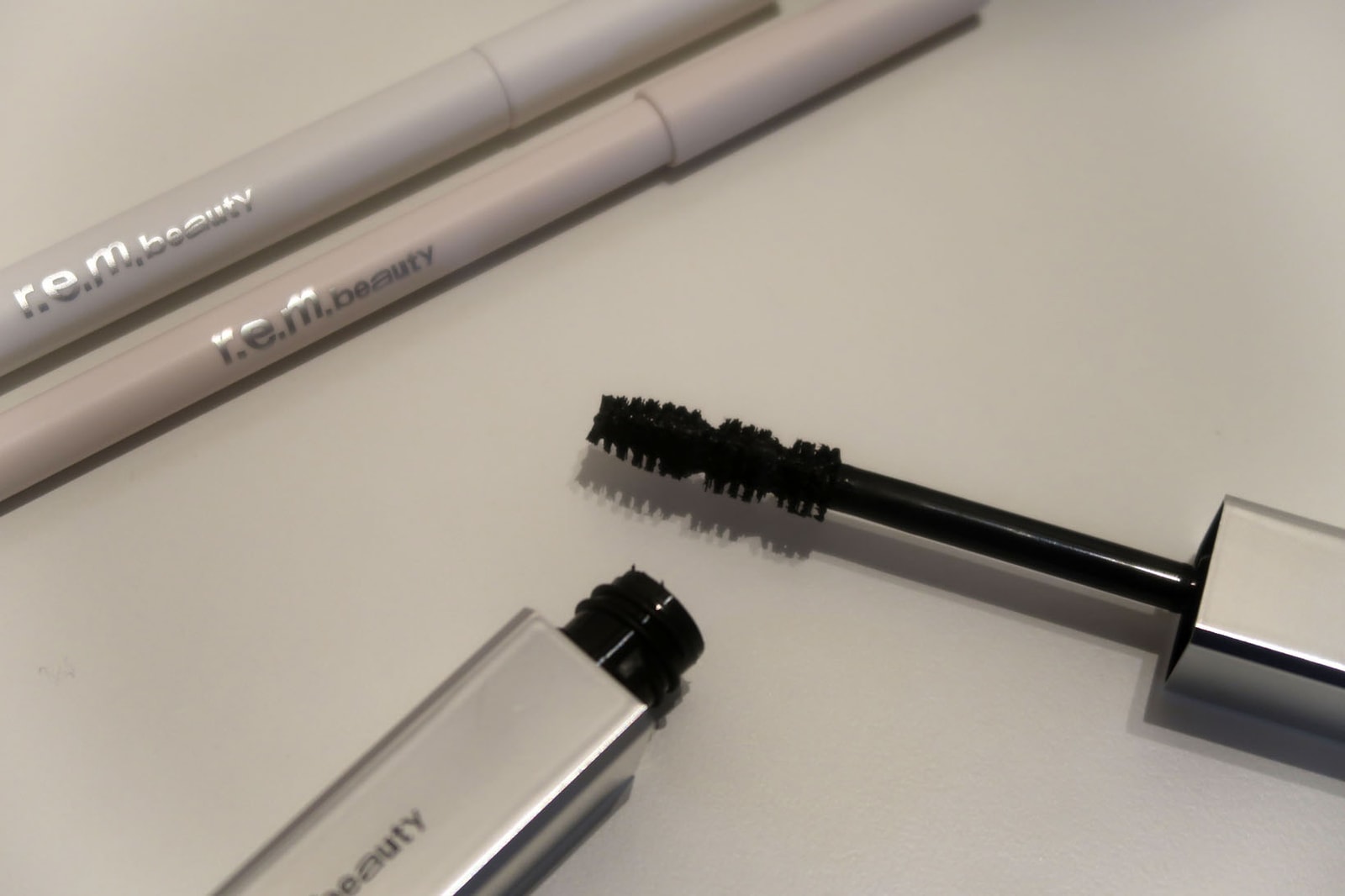 An Editor Reviews Ariana Grande's r.e.m. Beauty | HYPEBAE