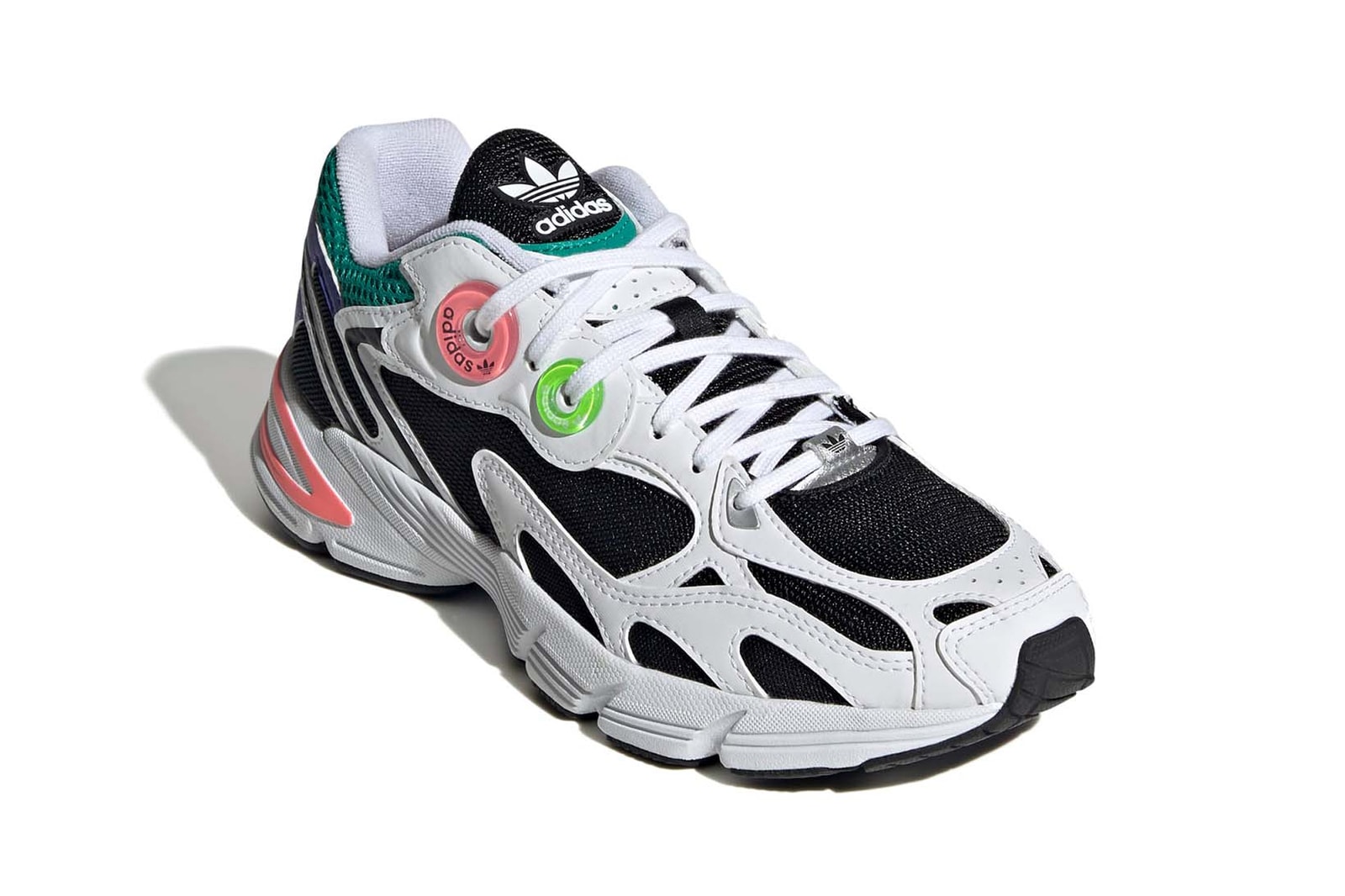 9 Best Retro-Inspired Y2S Sneakers to Shop Now | HYPEBAE