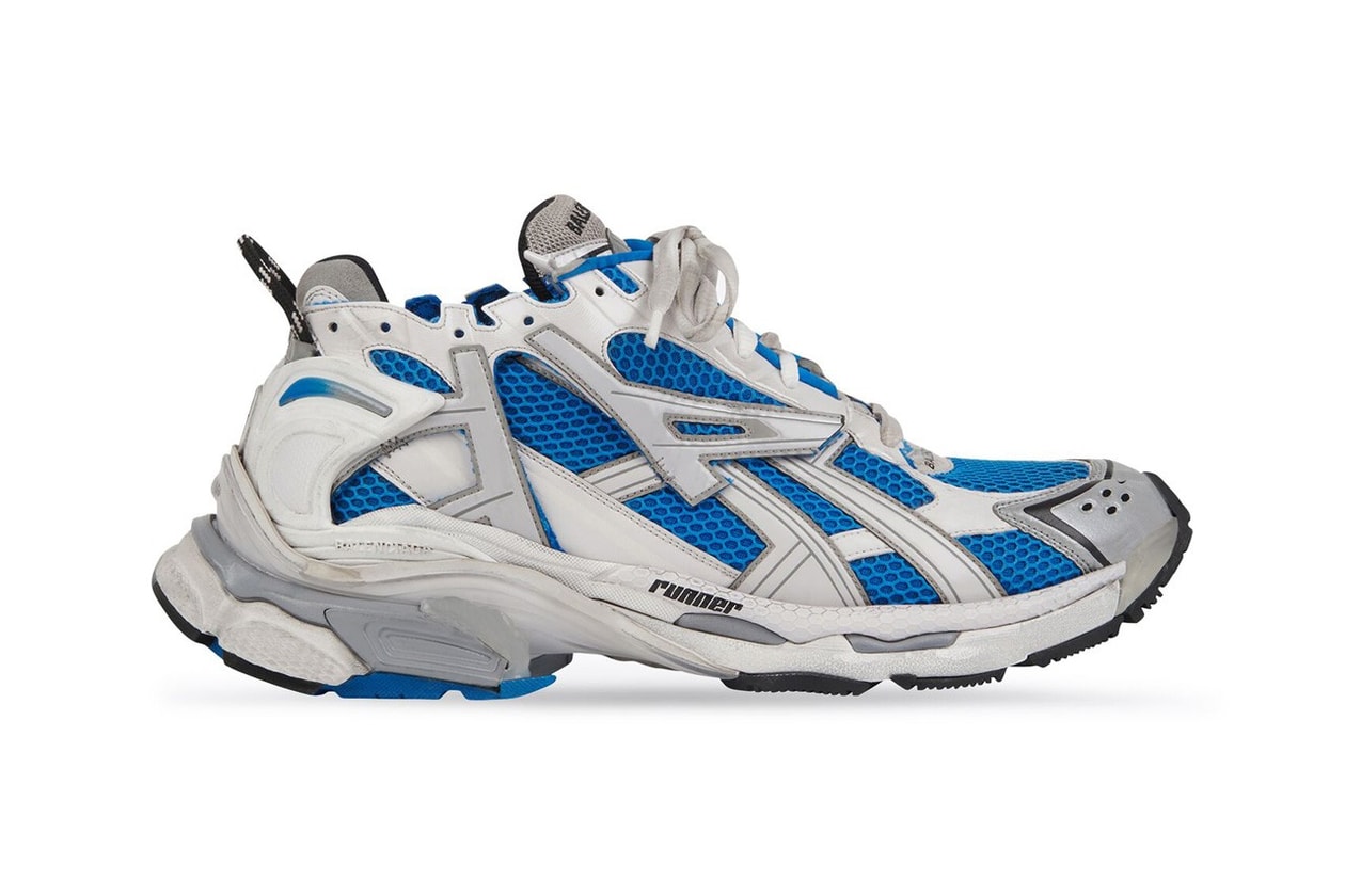 60 Sneakers Approved by K-Pop Group NewJeans | Hypebae