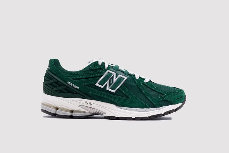 The Best Christmas Sneakers for 2023 Gifts | Hypebae
