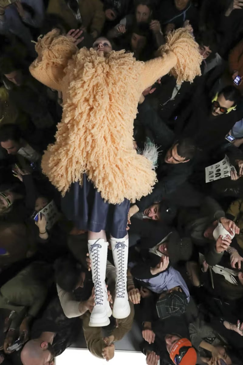 Peach Fuzz is Pantone's Color of the Year 2024 | Hypebae