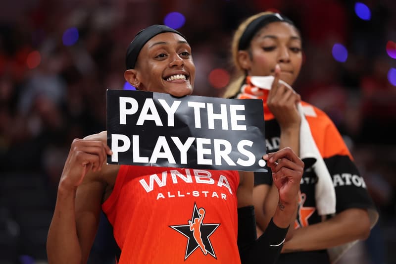 The WNBA All-Star Make a Statement About Pay | Hypebae