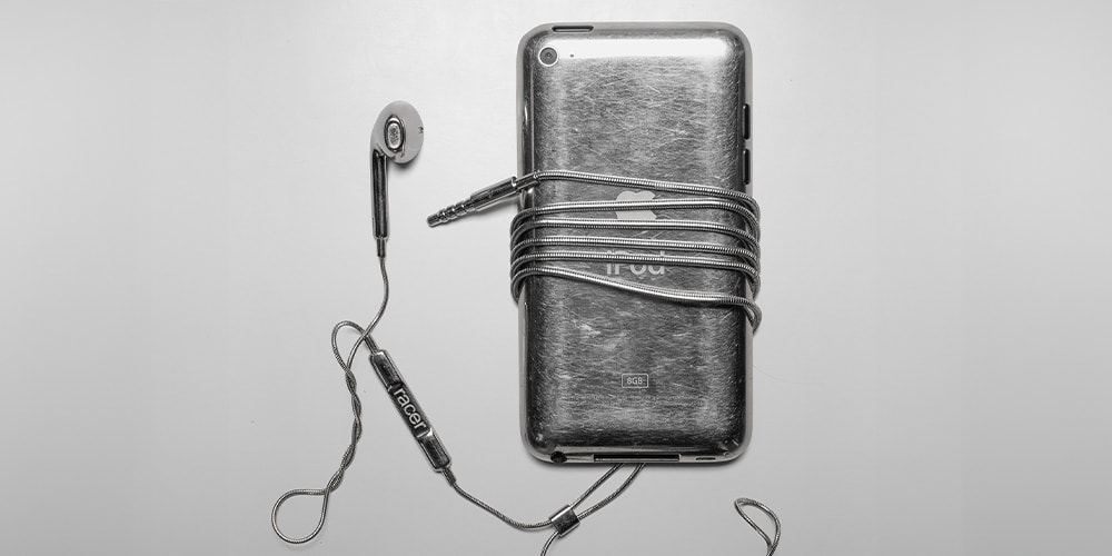 Informações de Lançamento do Colar RacerPods da Racer Worldwide | Hypebeast