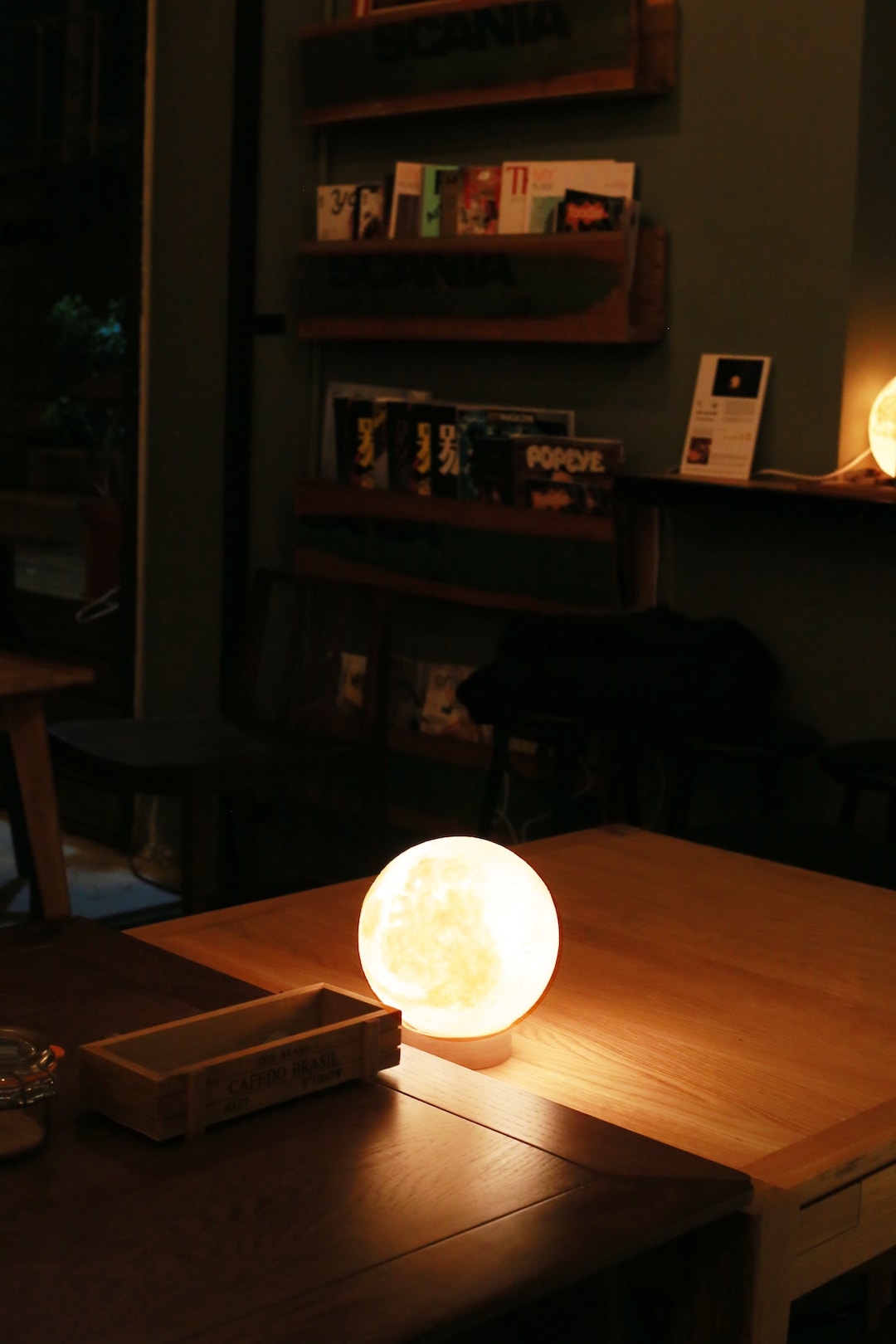 unun X Common Ground「The Better Moon?」期間限定 Café | Hypebeast