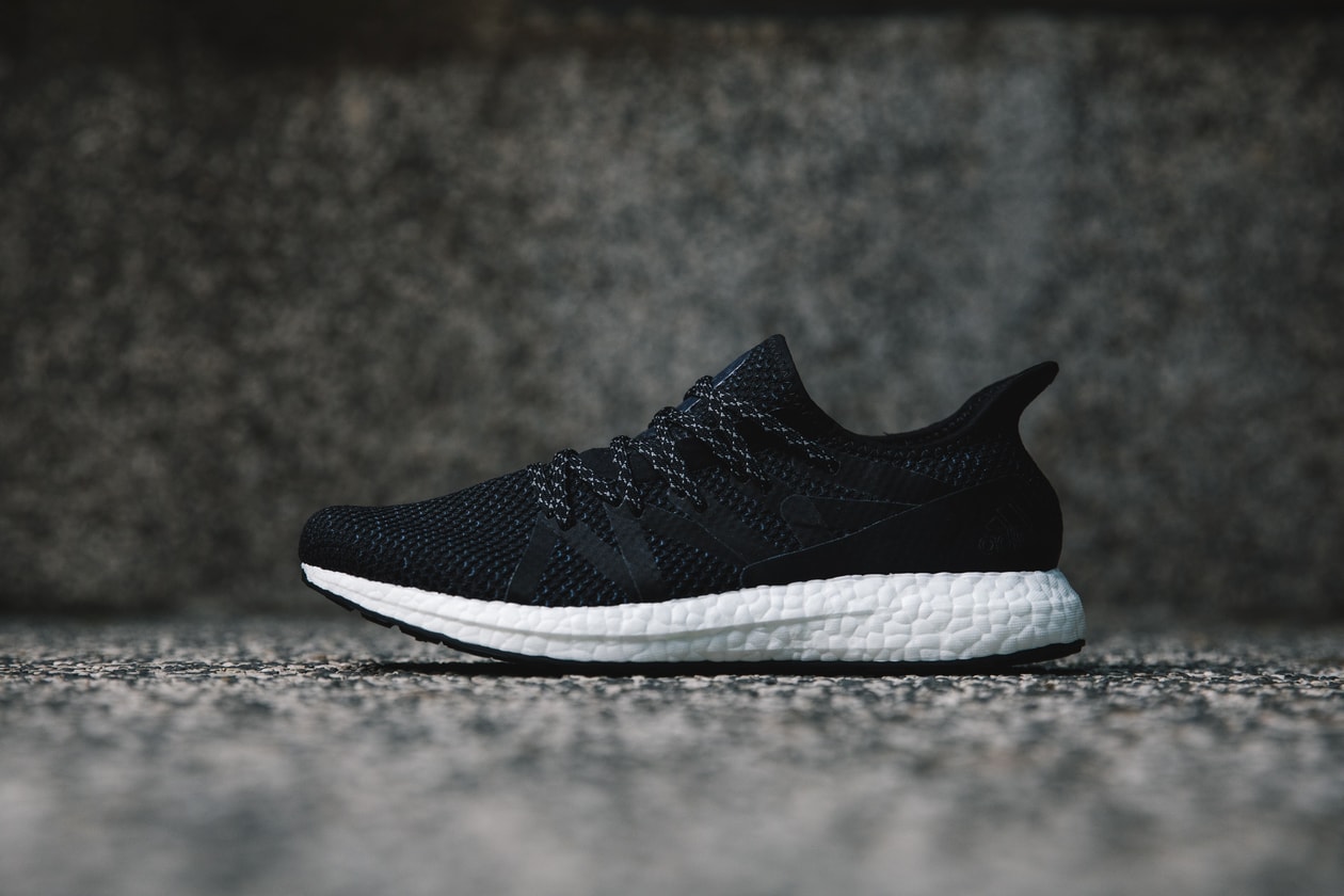 近賞 adidas SPEEDFACTORY AM4 城市系列上海特別版跑鞋 AM4SH | Hypebeast