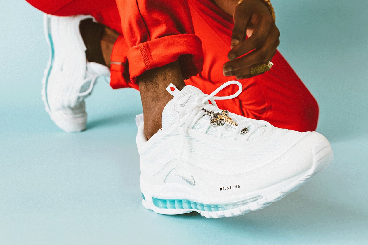 揭秘 Google 最热搜球鞋「Jesus Shoe」背后团体及创作故事 | 专访 MSCHF 创始人 Gabriel Whaley ...