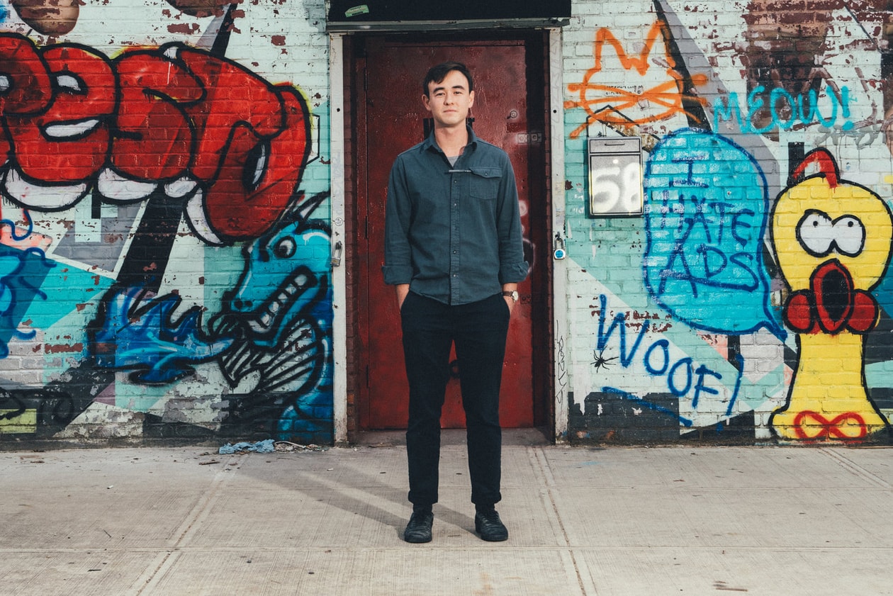 揭秘 Google 最熱搜球鞋「Jesus Shoe」背後團體及創作故事 | 專訪 MSCHF 創始人 Gabriel Whaley ...