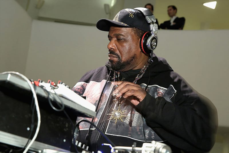 从坂本龙一、Daft Punk 到 Travis Scott，为何音乐人都对 808 爱不释手？ | Hypebeast