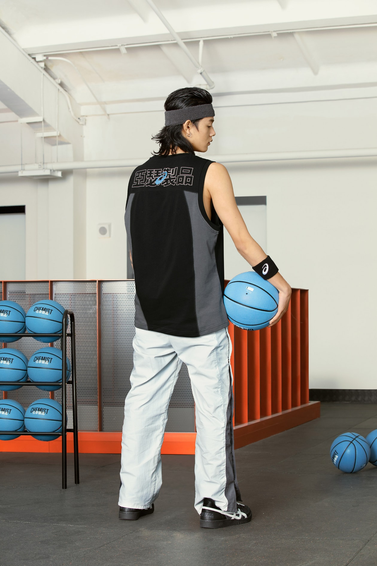 ASICS X Chemist Creations 2021 全新联名系列正式登场 | Hypebeast