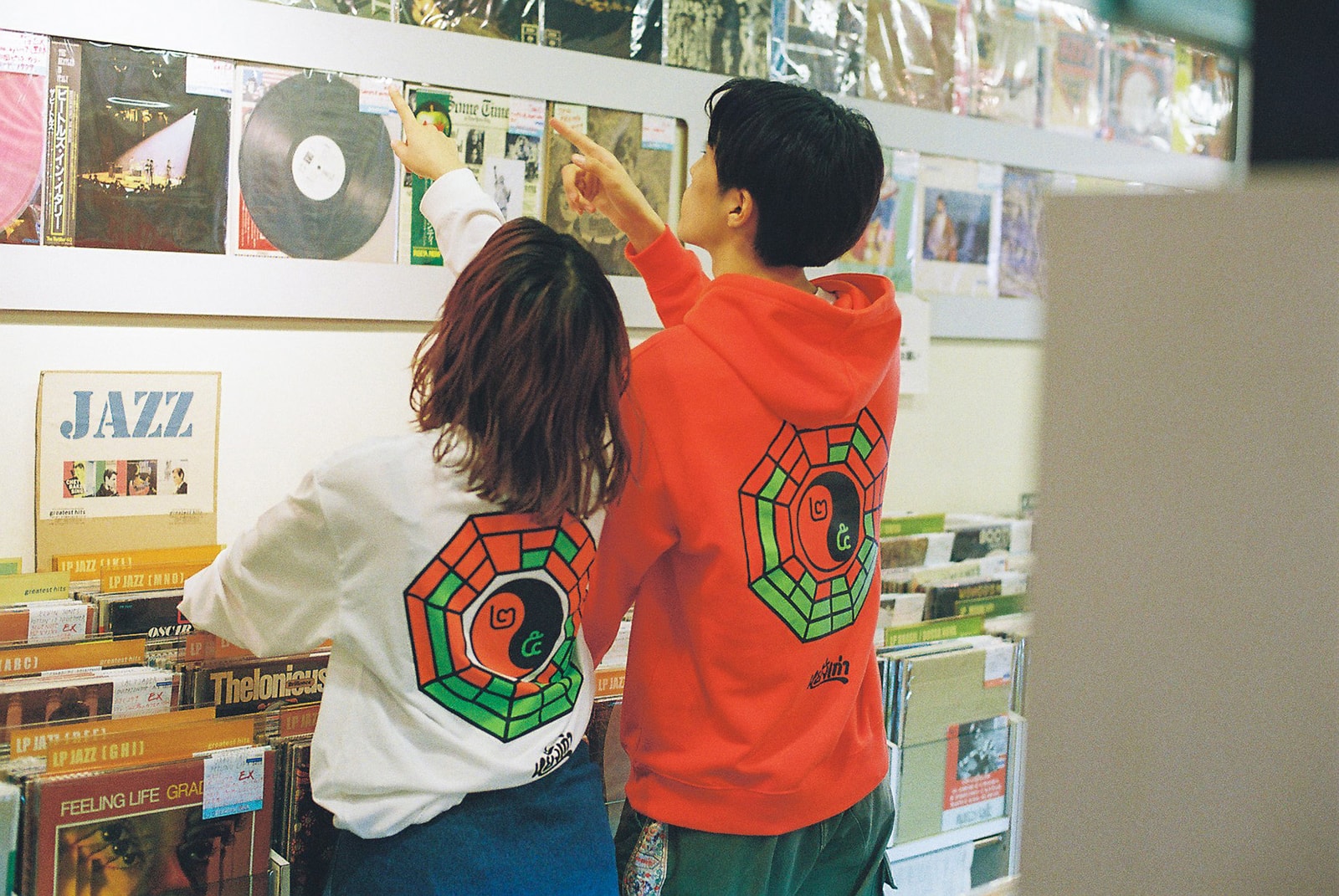 niko and … 上海全球旗舰店一周年特别企划正式登场 | HYPEBEAST