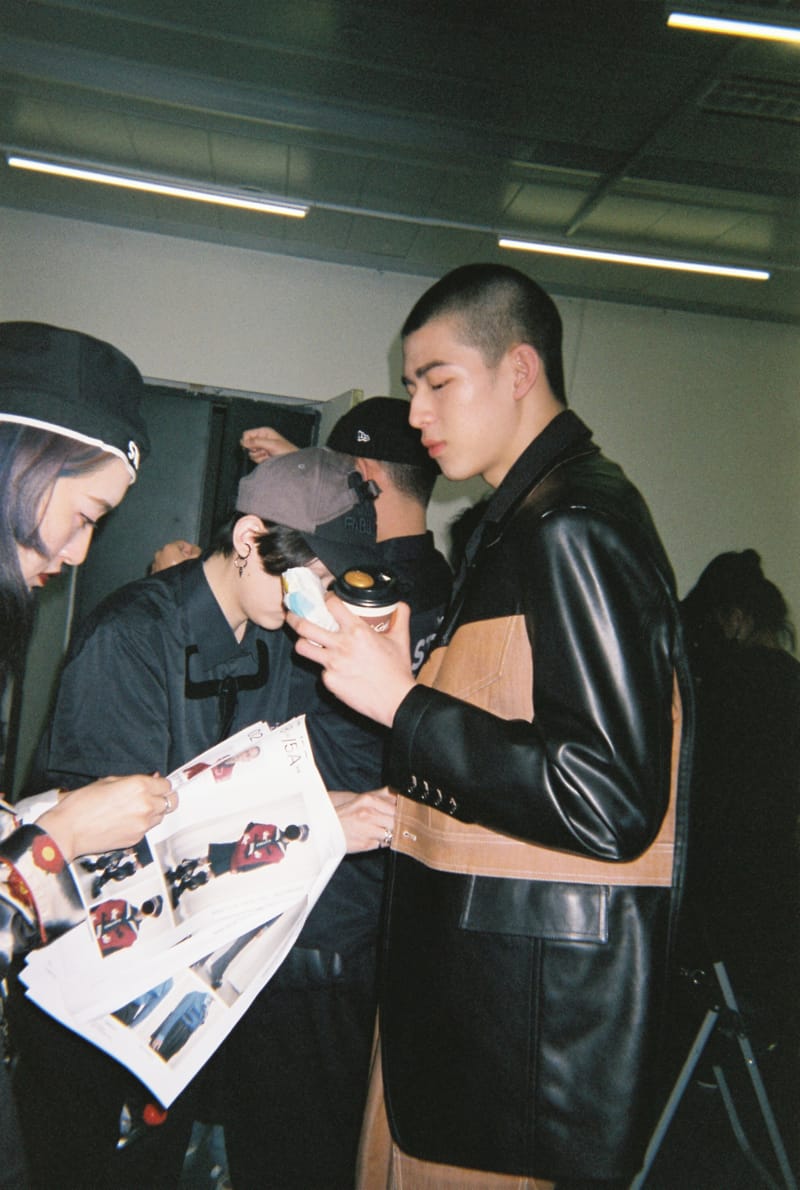 STAFFONLY 鏡頭下 21AW 的珍貴瞬間，紀錄一場時裝秀的繁複工作與挑戰邊界的歷程 | Hypebeast