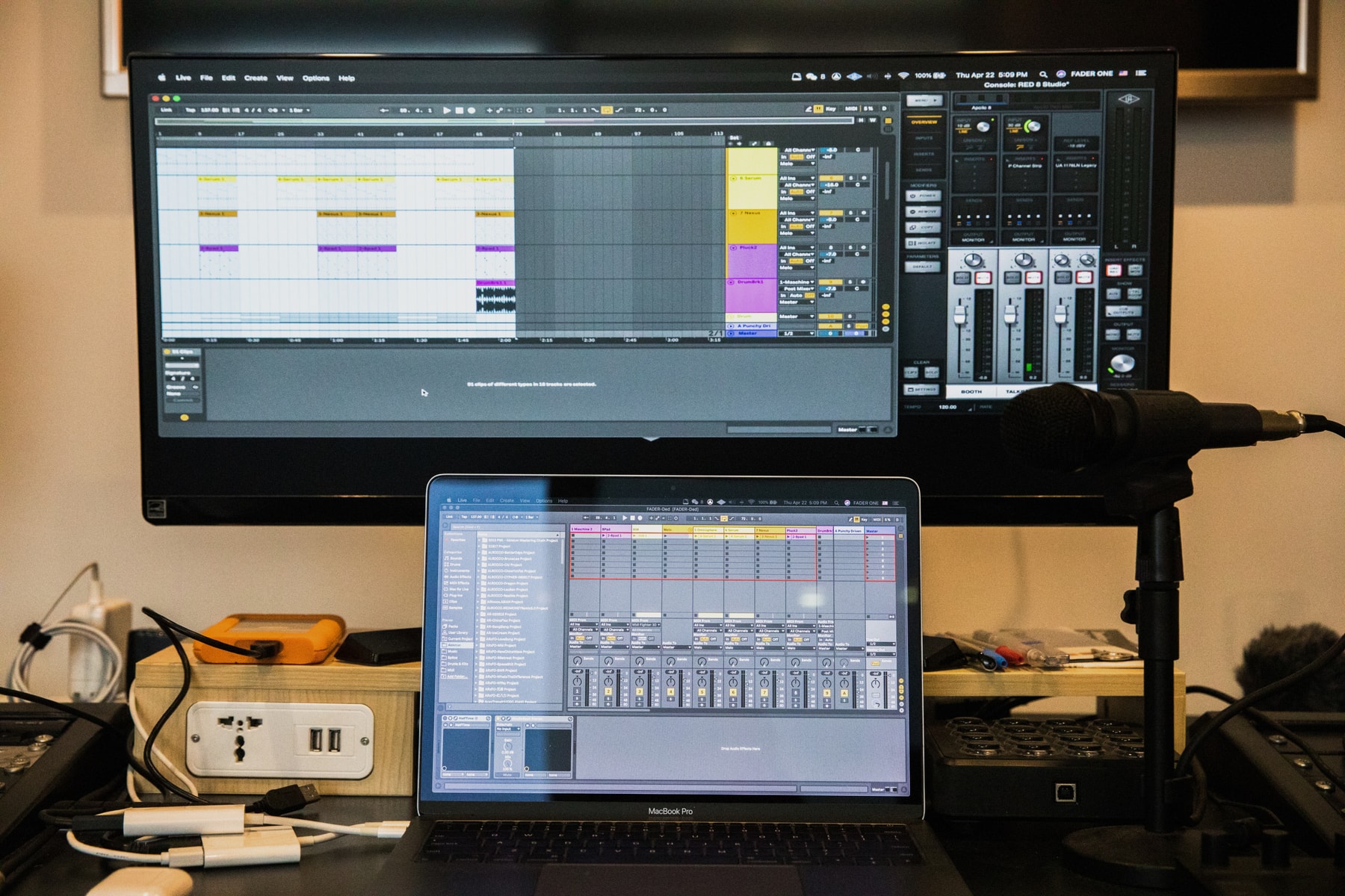 Studio Visits : YETI OUT | Hypebeast