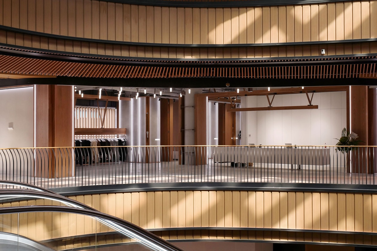 甘当「配⻆」的 nice rice 背后有着怎样的服装哲学? | Hypebeast