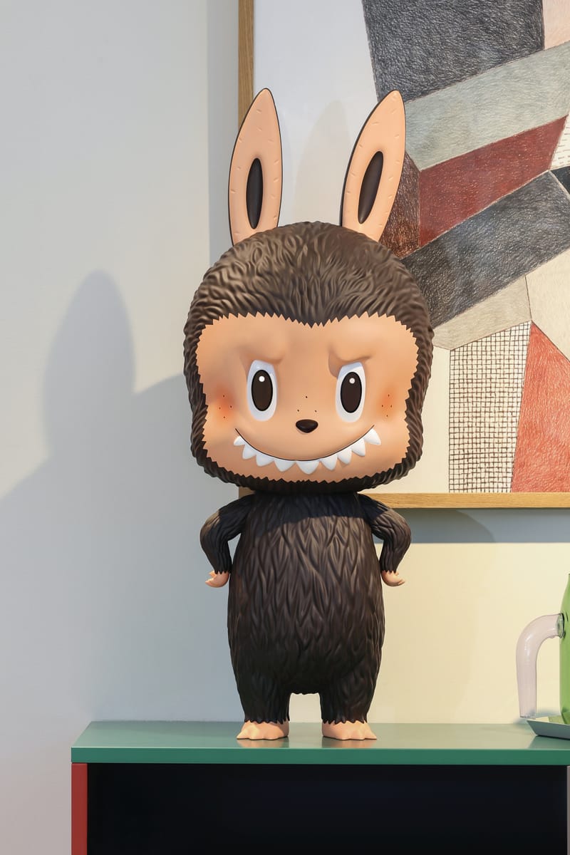 POP MART MEGA 珍藏系列首款 LABUBU，如何以探索精神与玩家构建深度联结？ | Hypebeast