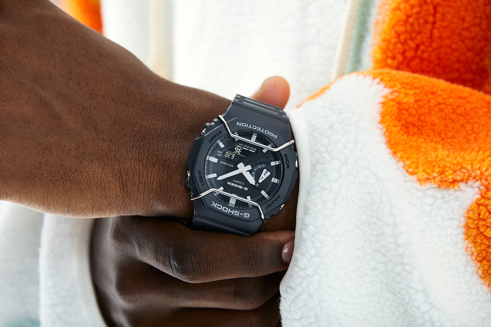 G-SHOCK 推出全新纯色版本 GA-2100 和 DW-5600 | Hypebeast