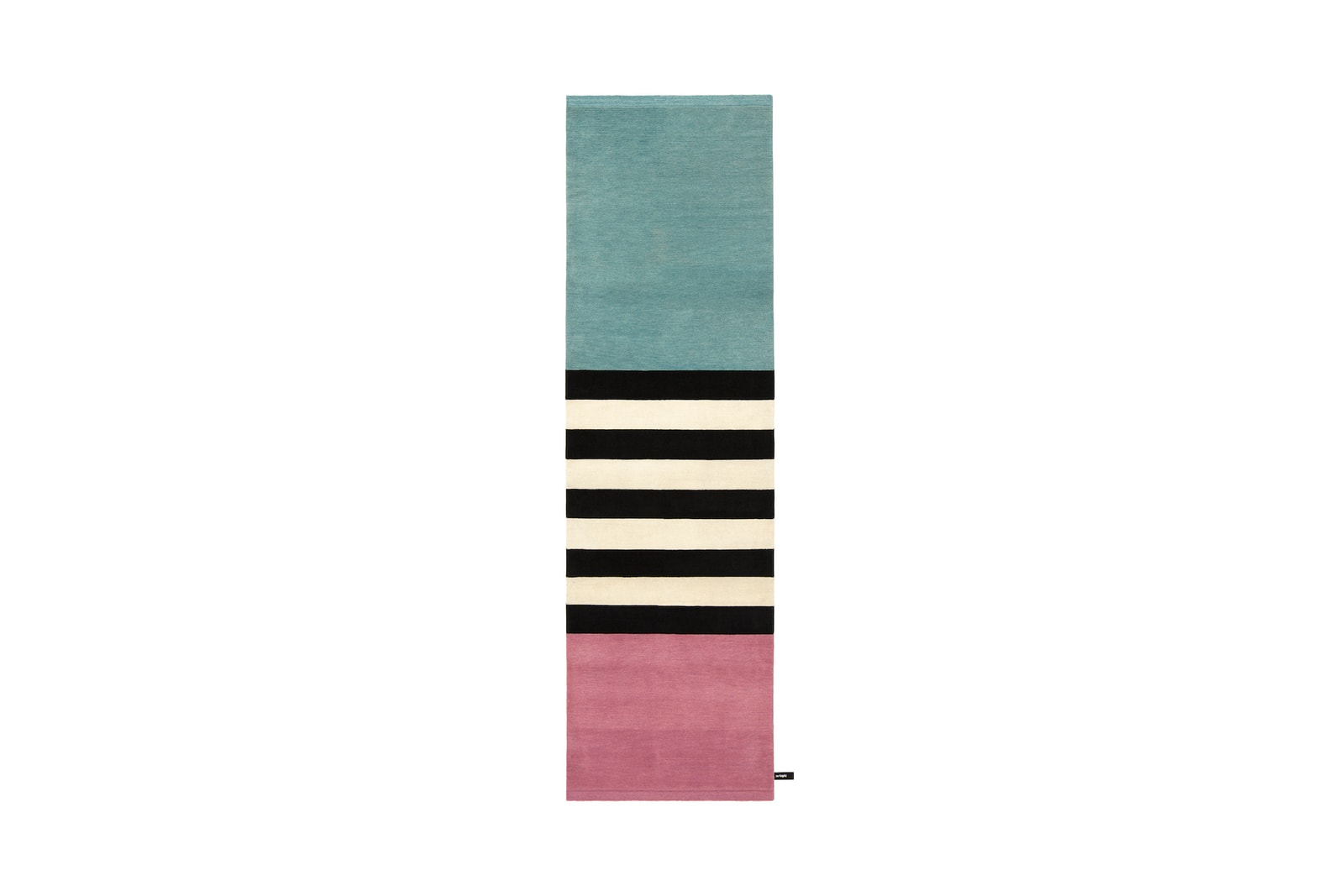 走进 cc-tapis 全新巴黎展览《遇见 Charlotte Perriand》 | Hypebeast
