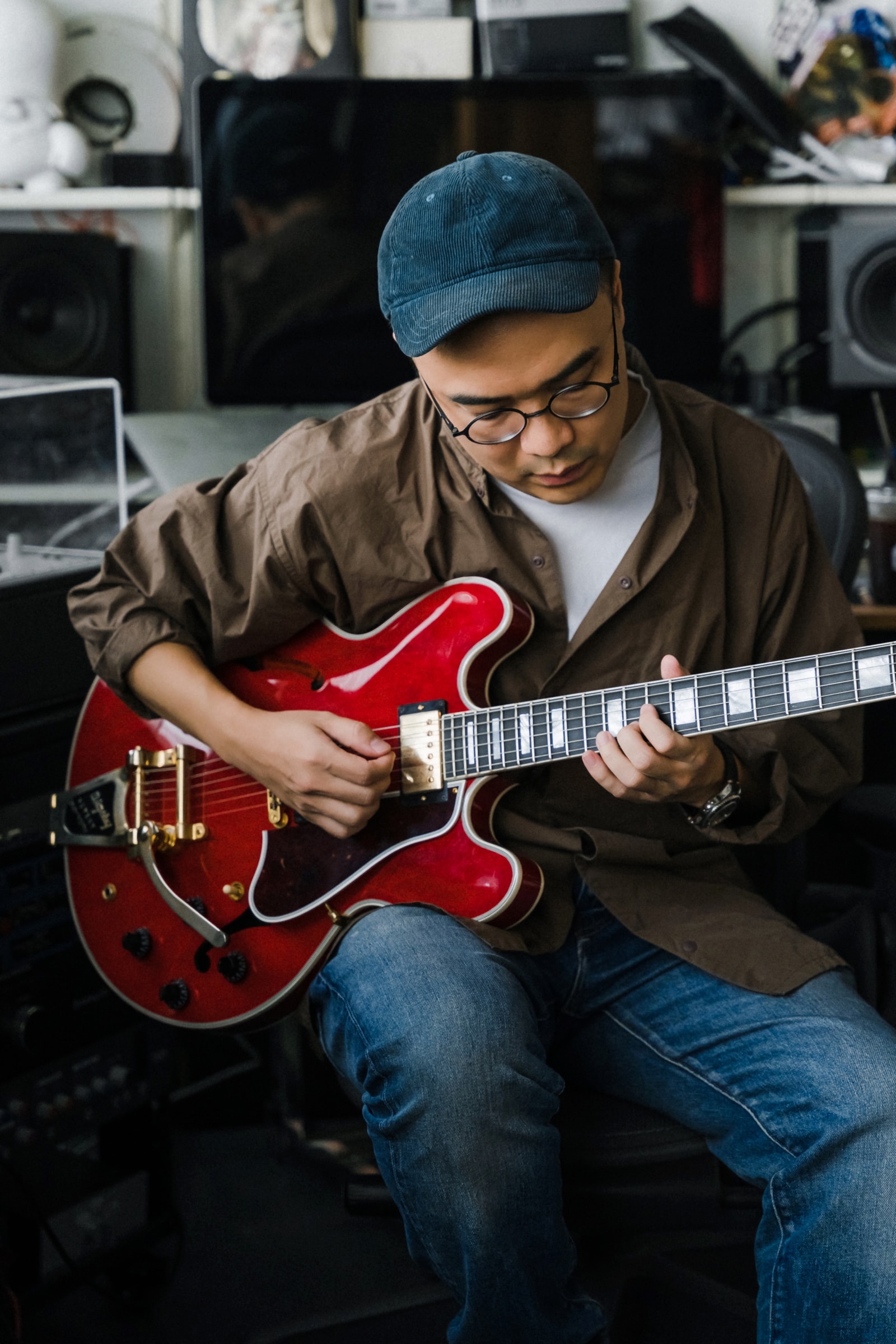 Essentials: Monster KaR 主创吉他手 Gary Chen | Hypebeast