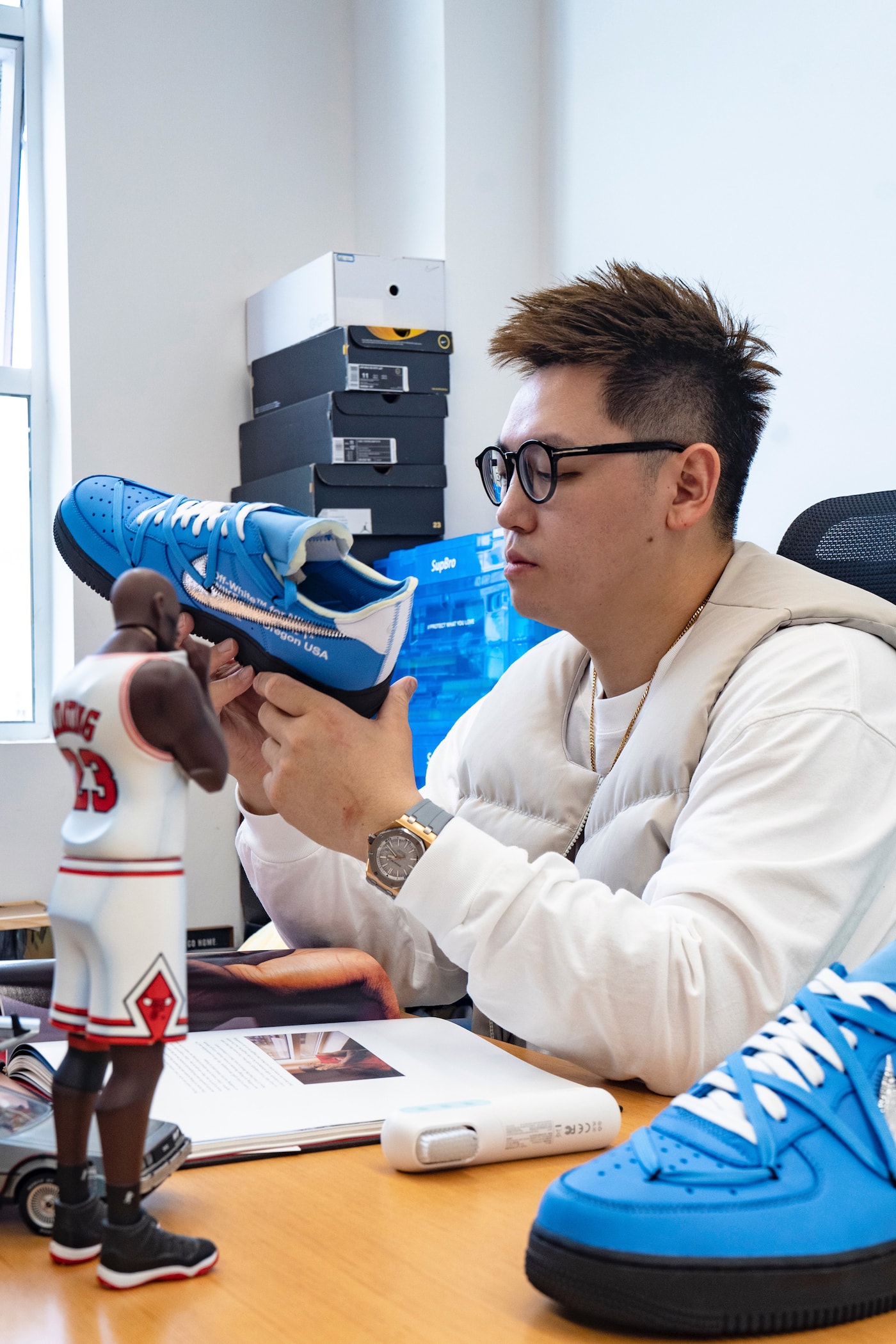 Cody 与全球可能仅三双的 Off-White™ x Nike AF1 Sample | Sole Mates | Hypebeast