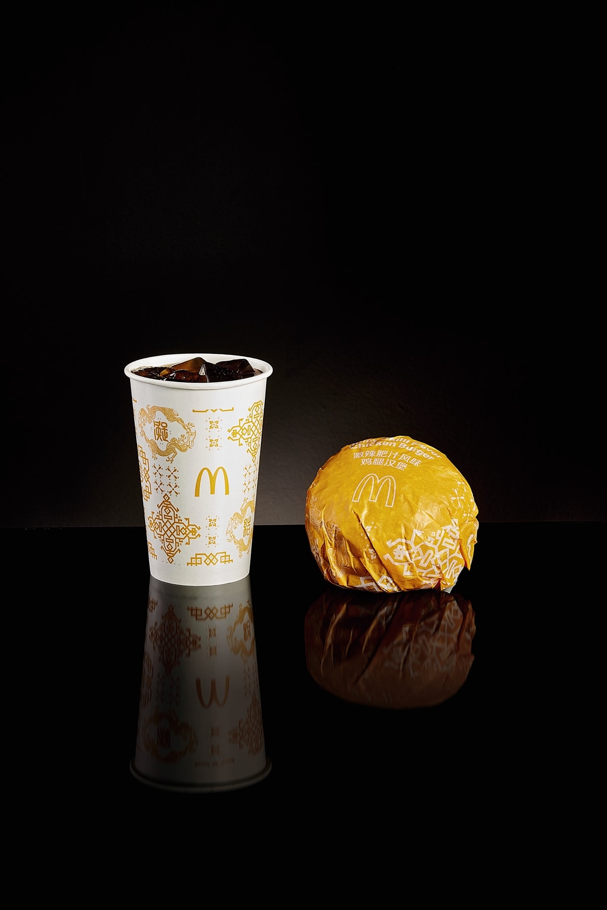 McSpicy 与 CLOT 跨界限定潮辣系列何以掀起一场街头「麦辣流行」？ | Hypebeast