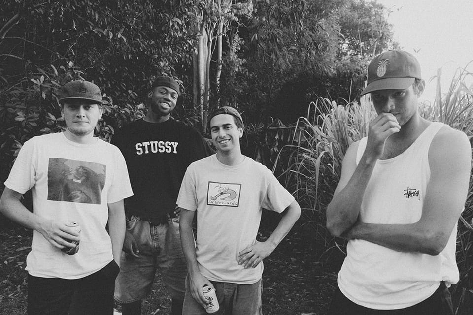 分家之后由 Sinatra 运营了近三十年的 Stüssy，做对了什么？ | Hypebeast