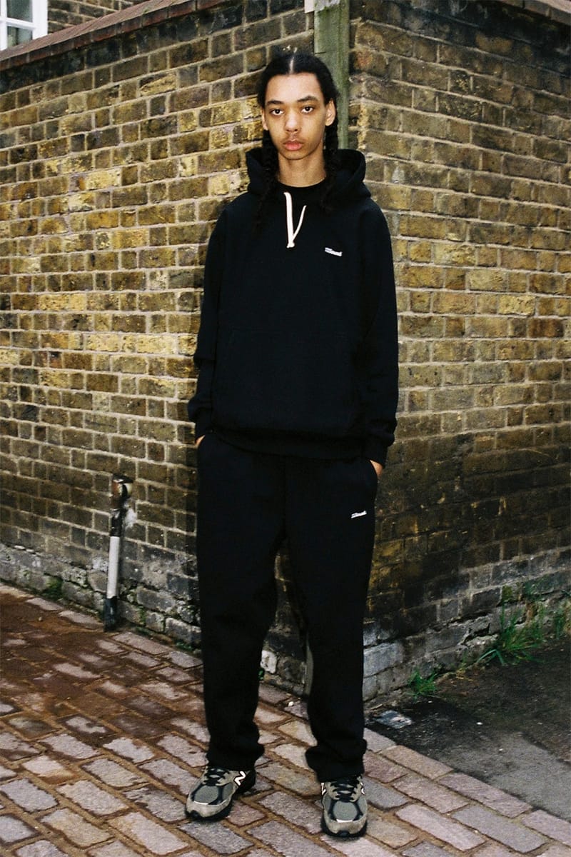 浅析 JJJJound 的成名之迷：氛围营造、人脉资源与极简主义 | Hypebeast