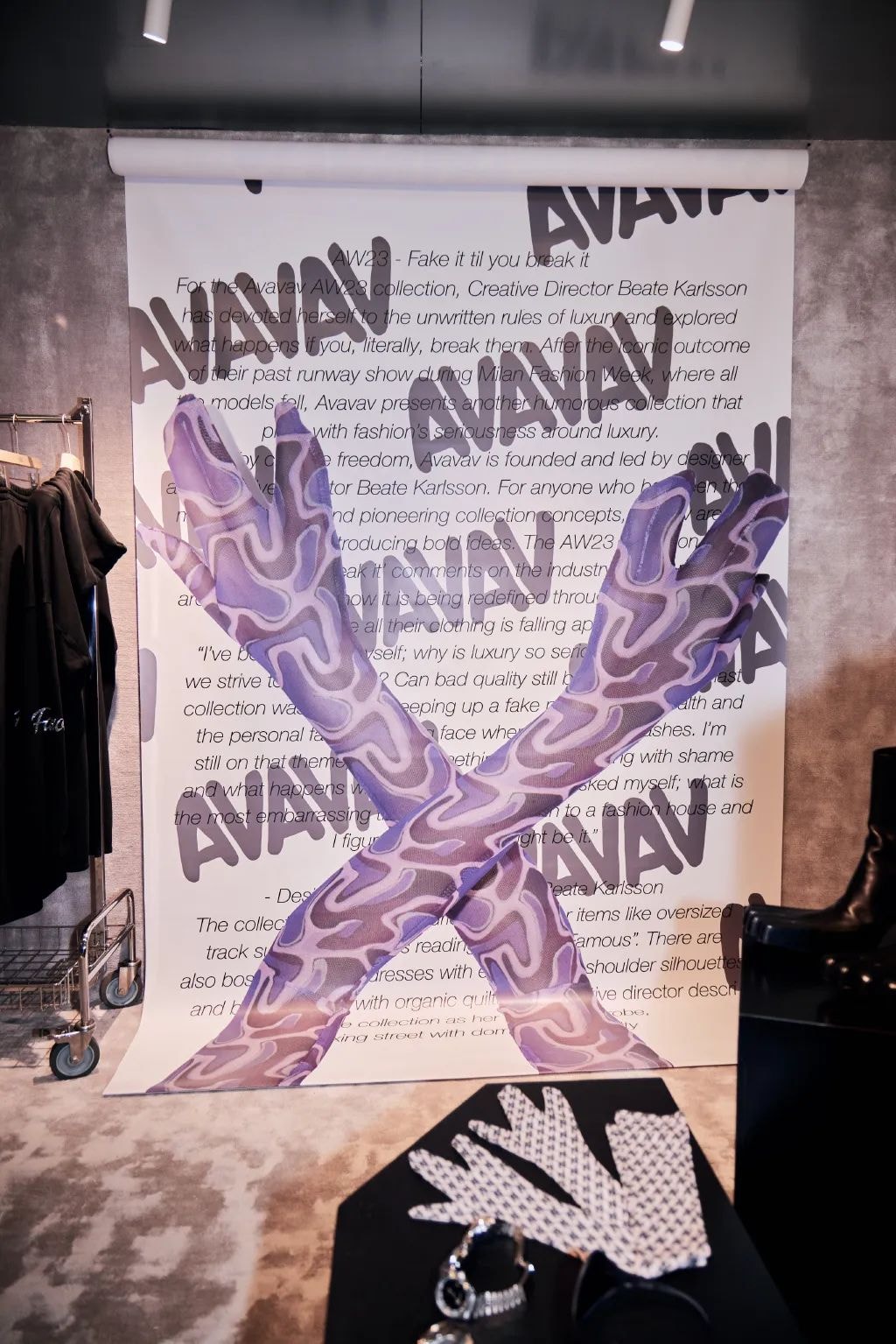 「一摔成名」的 AVAVAV 想要讲述的故事还有很多｜ 专访创意总监 Beate Karlsson | Hypebeast