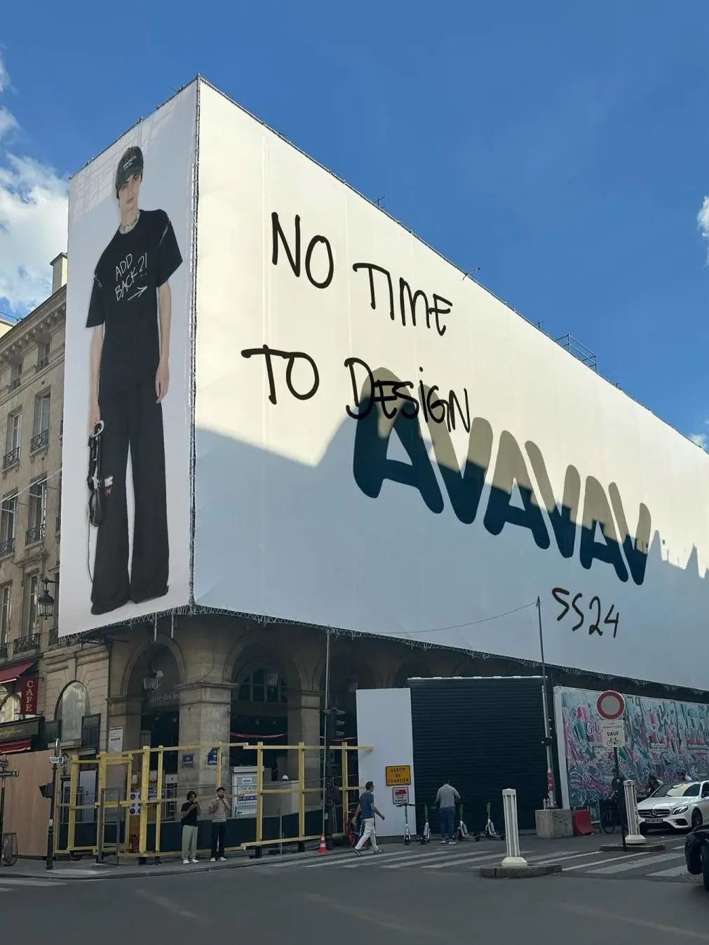 「一摔成名」的 AVAVAV 想要讲述的故事还有很多｜ 专访创意总监 Beate Karlsson | Hypebeast