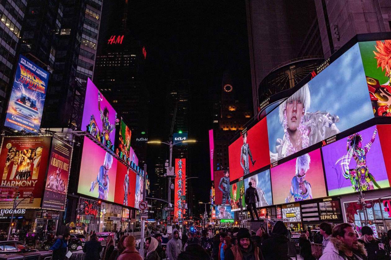 专访被 Supreme 选中的中国艺术家陆扬，分享合作秘事及创作心得 | Hypebeast