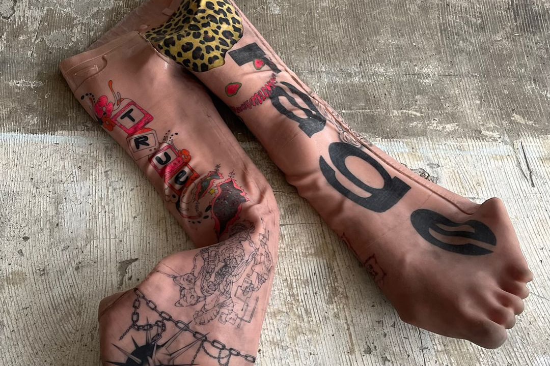 人体与材料的交融，探索颠覆性的「人皮」服饰 | Hypebeast