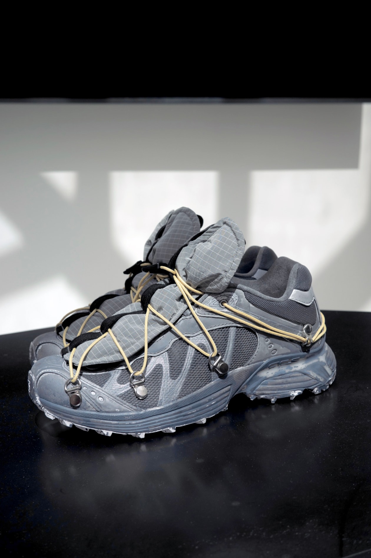 闪耀巴黎！Salomon 携手 Hypebeast 打造「Road to the Future」特别纪录片 | Hypebeast