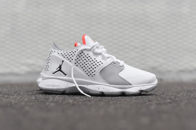 Jordan Brand Flow 全新配色設計 | Hypebeast