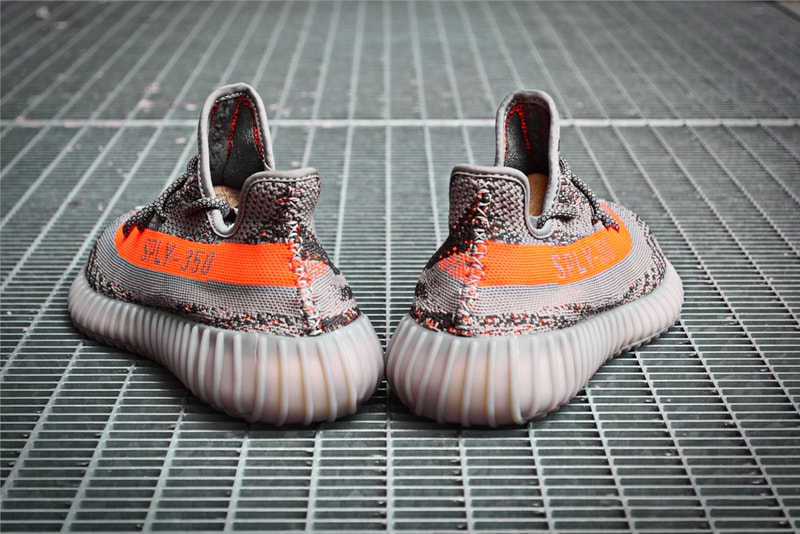 adidas Originals YEEZY Boost 350 V2 全新配色設計 | Hypebeast