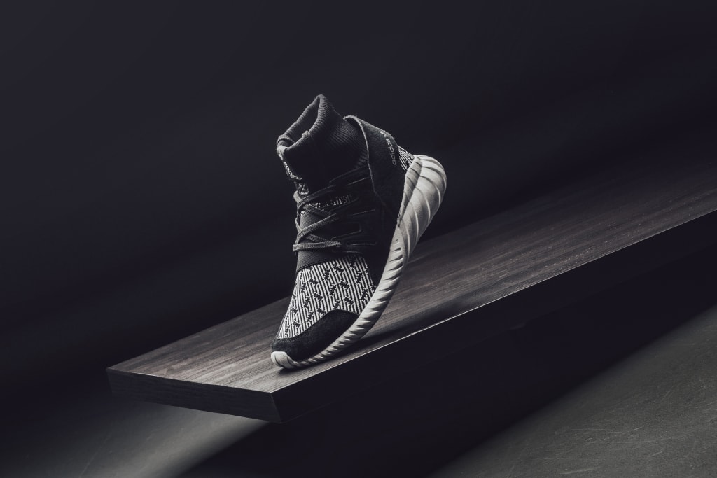 adidas Originals Tubular Doom Primeknit 全新配色設計「Core Black」 | Hypebeast