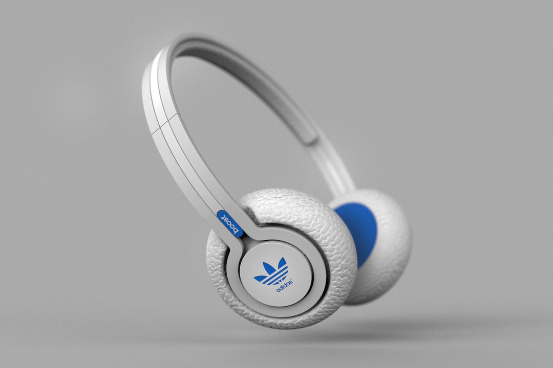 adidas Originals BOOST Headphone Concept by Kegan McDaniel | Hypebeast