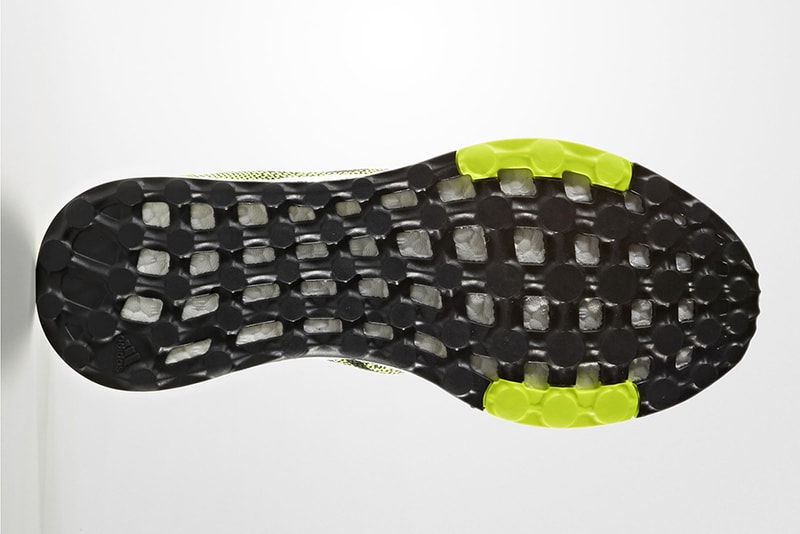 adidas PureBOOST DPR 全新配色設計「Solar Yellow」 | Hypebeast